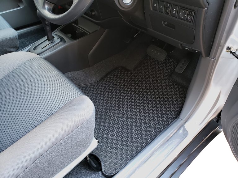 車載イメージ－ゴムタイプ 協和産業株式会社 マットのキョウワ